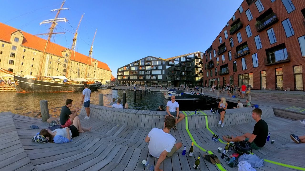 Heart of Copenhagen, Summer 2020 (360 video) - YouTube
