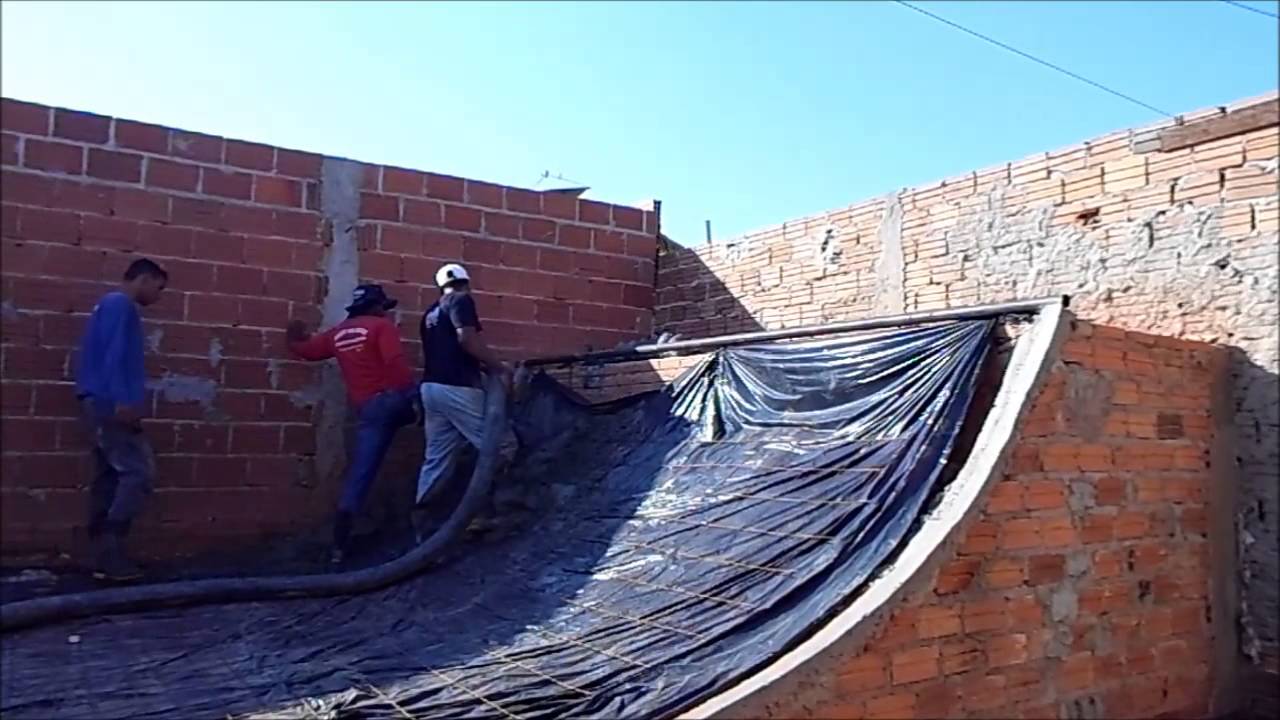 CONSTRUÇÃO mini ramp ,, quintal de casa , sonho realizado , MORAIS ...