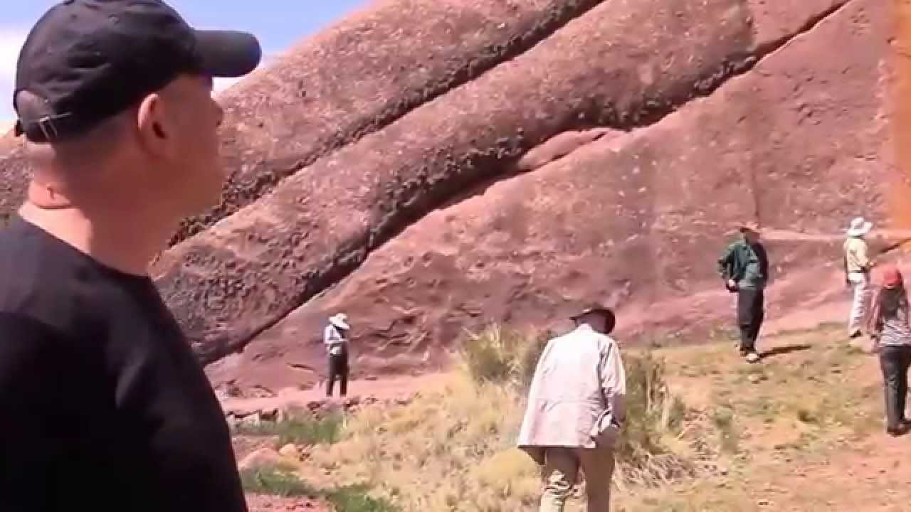 Ancient "Doorway Of The Devil" Amaru Muru Peru - YouTube