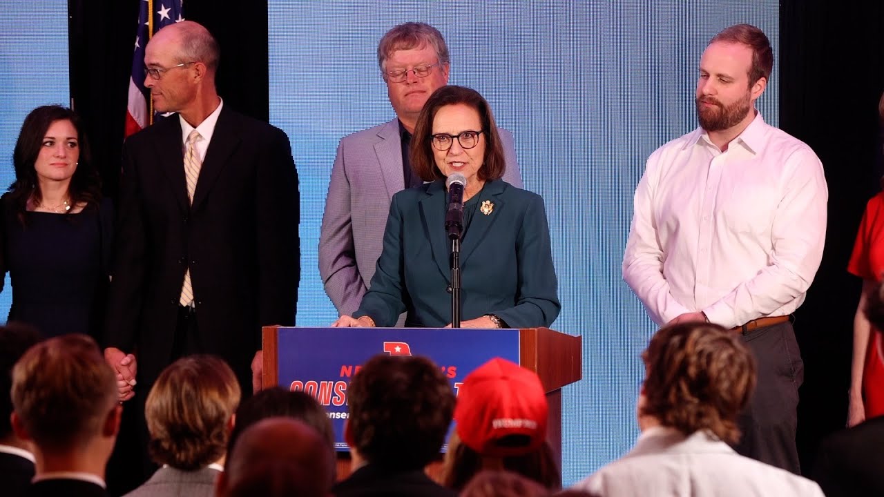 U.S. Sen. Deb Fischer speaks during the Republican election night watch ...