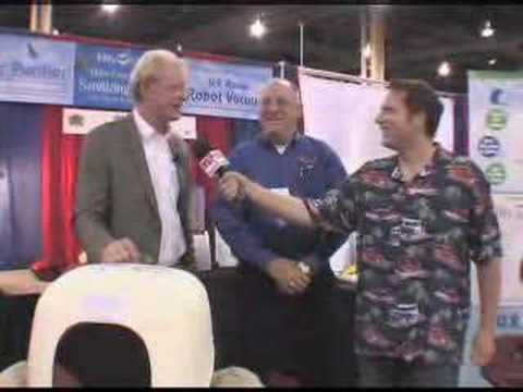 SuperZoo With Andrew Tarr - YouTube