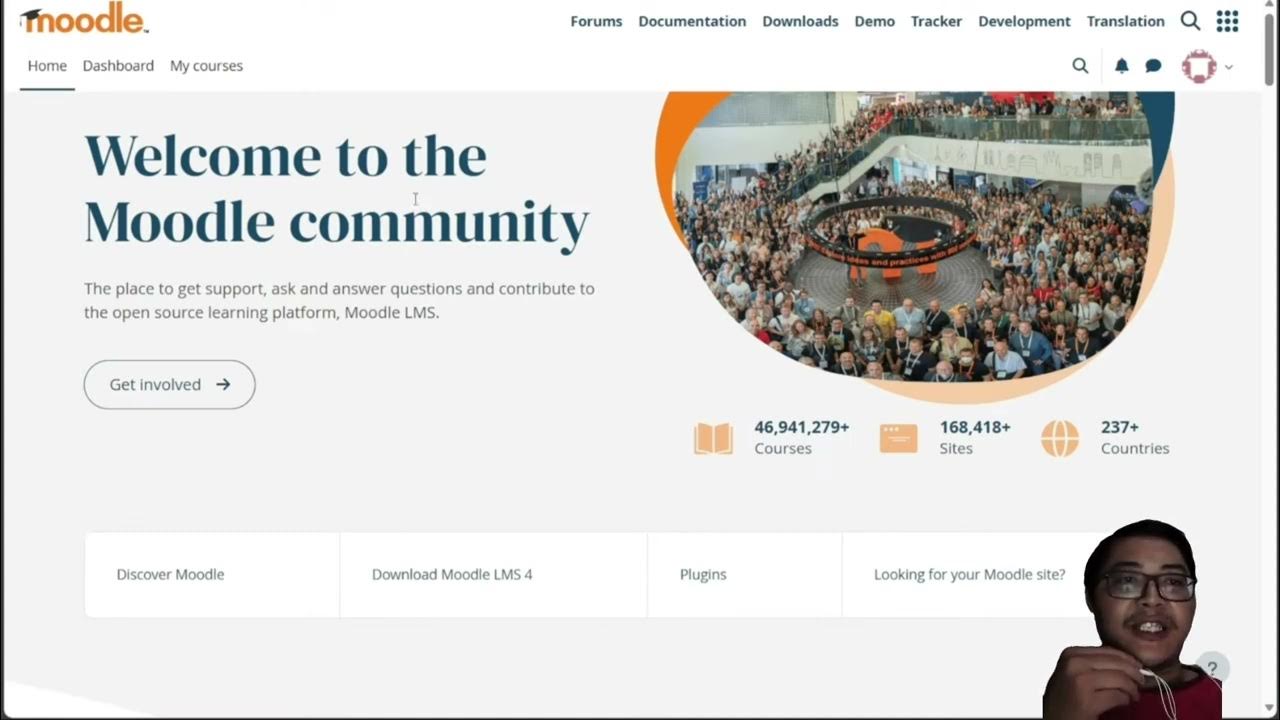How to use Moodle ? - YouTube