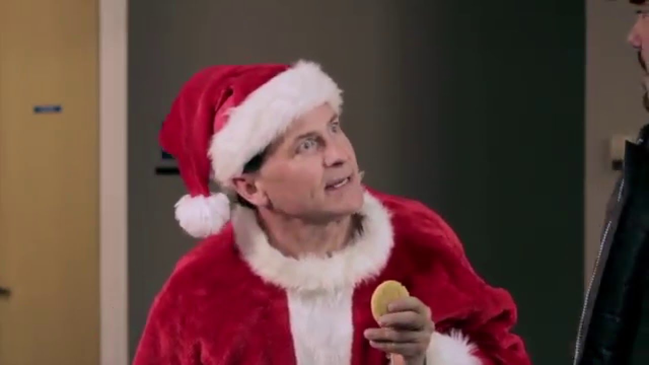 SMALL TOWN SANTA - Family Film with Dean Cain Available Streaming and ...