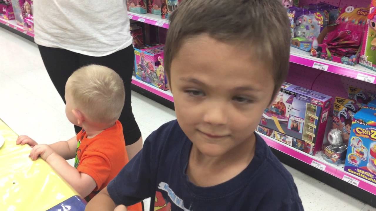 He Farted in the Store! - YouTube