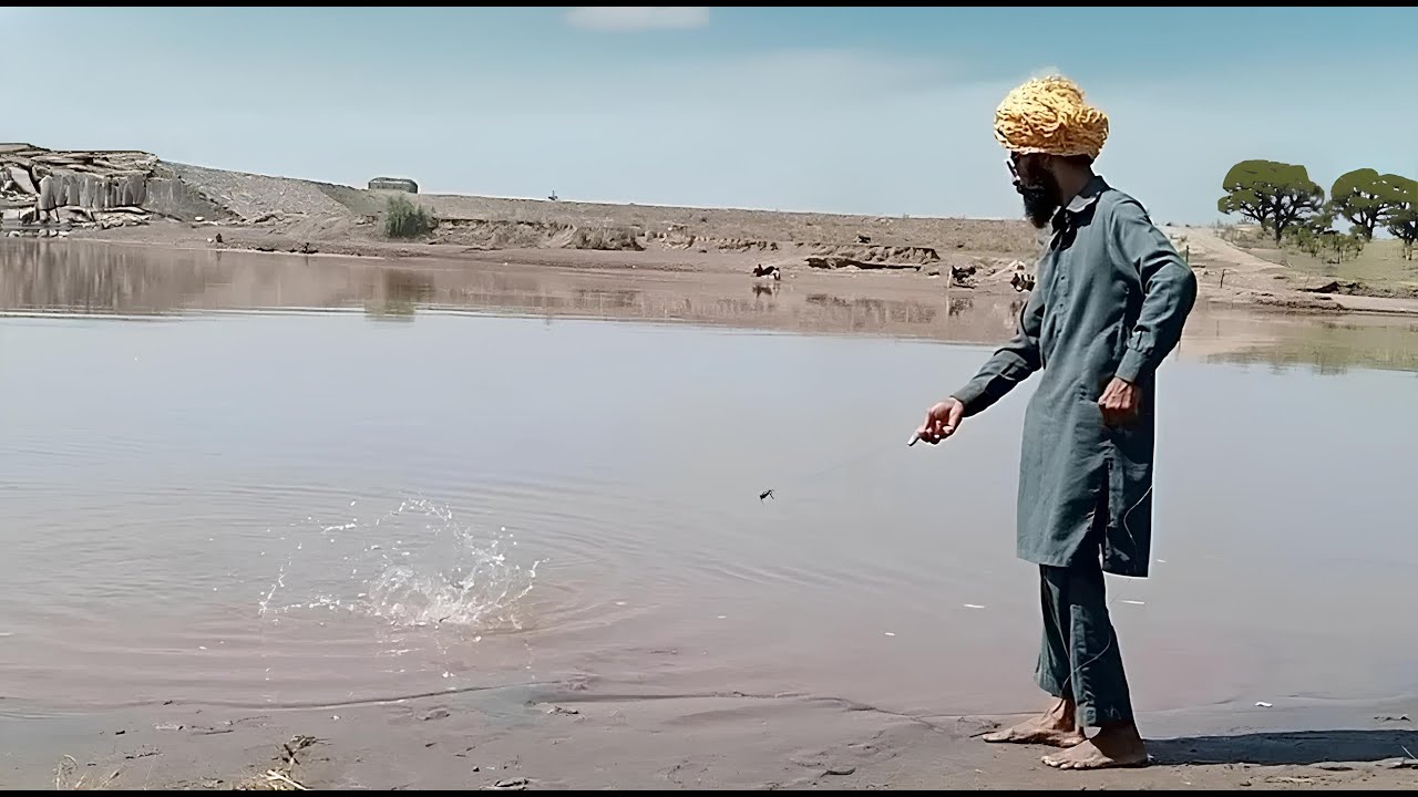 Fishing at Ravi River Lahore 🎣| Hook Fishing | darya ravi - YouTube