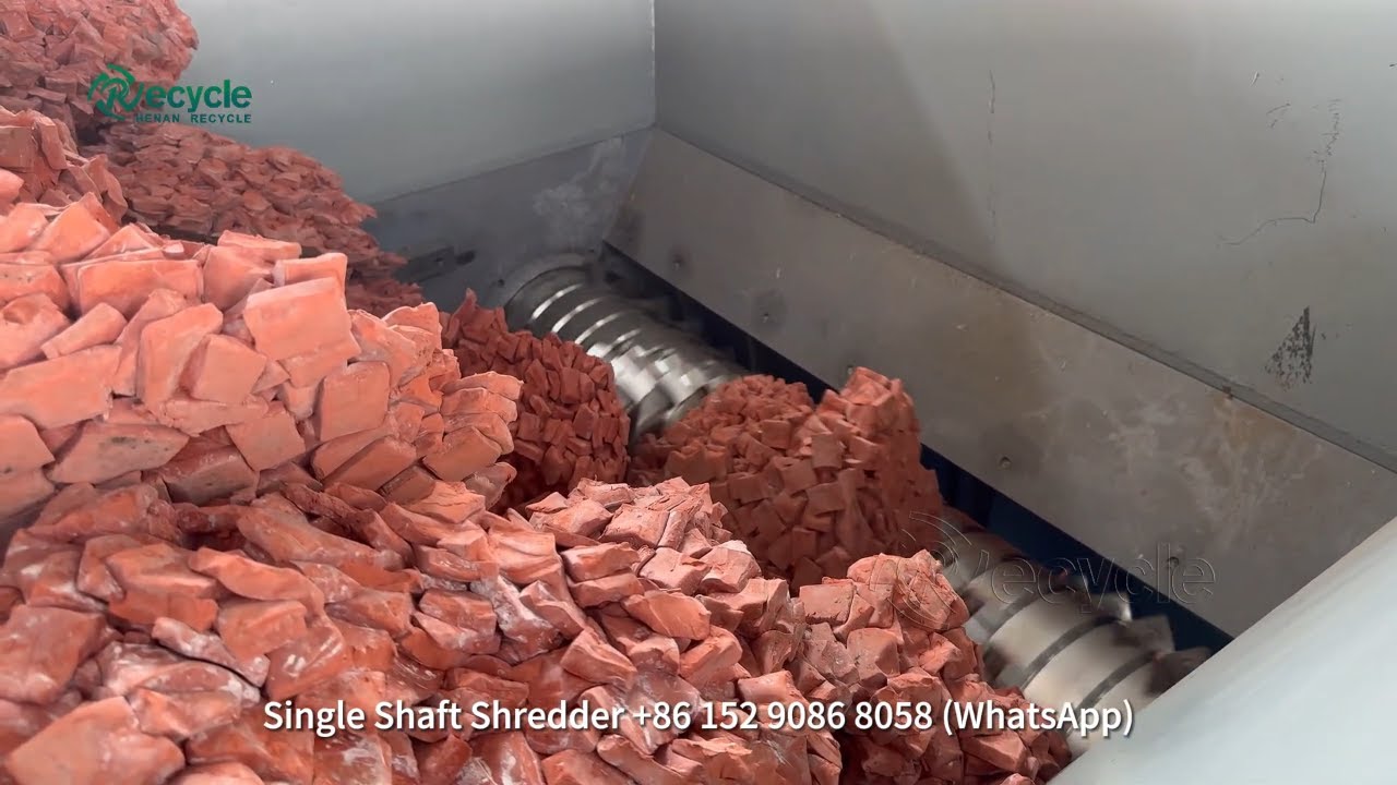 Vulcanized Tire Rubber Shredding Machine | Rubber Lumps Crusher - YouTube