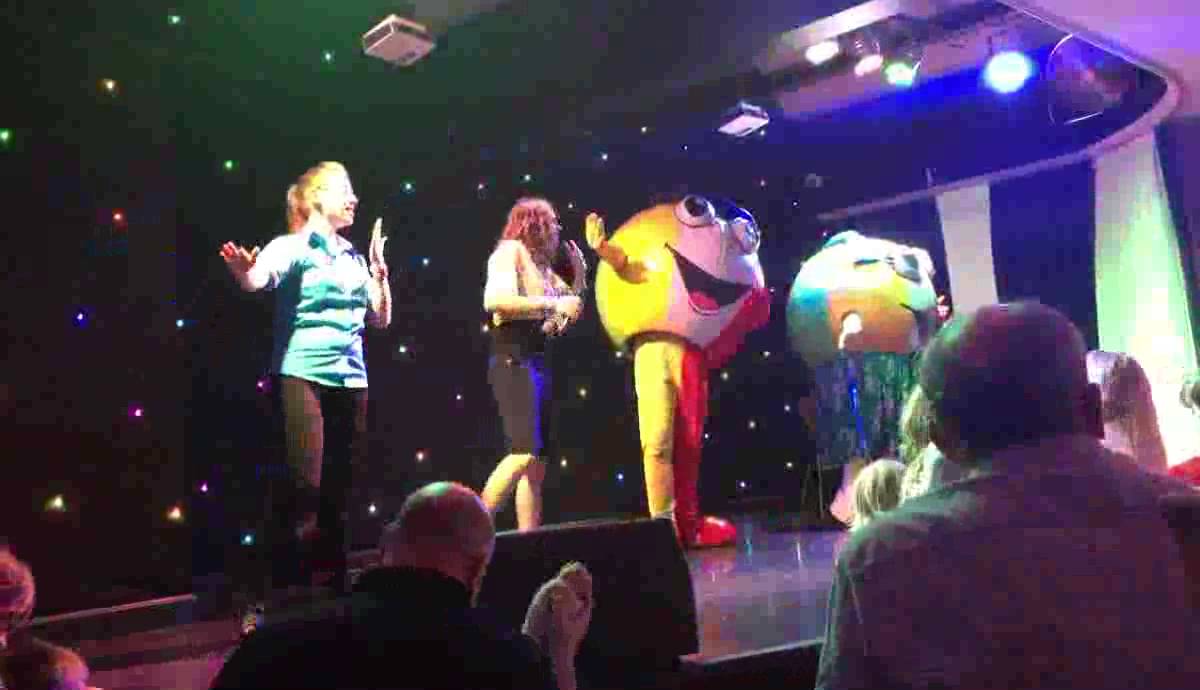 Billy and Betty Beach Ball seaside Story Part 4 - YouTube