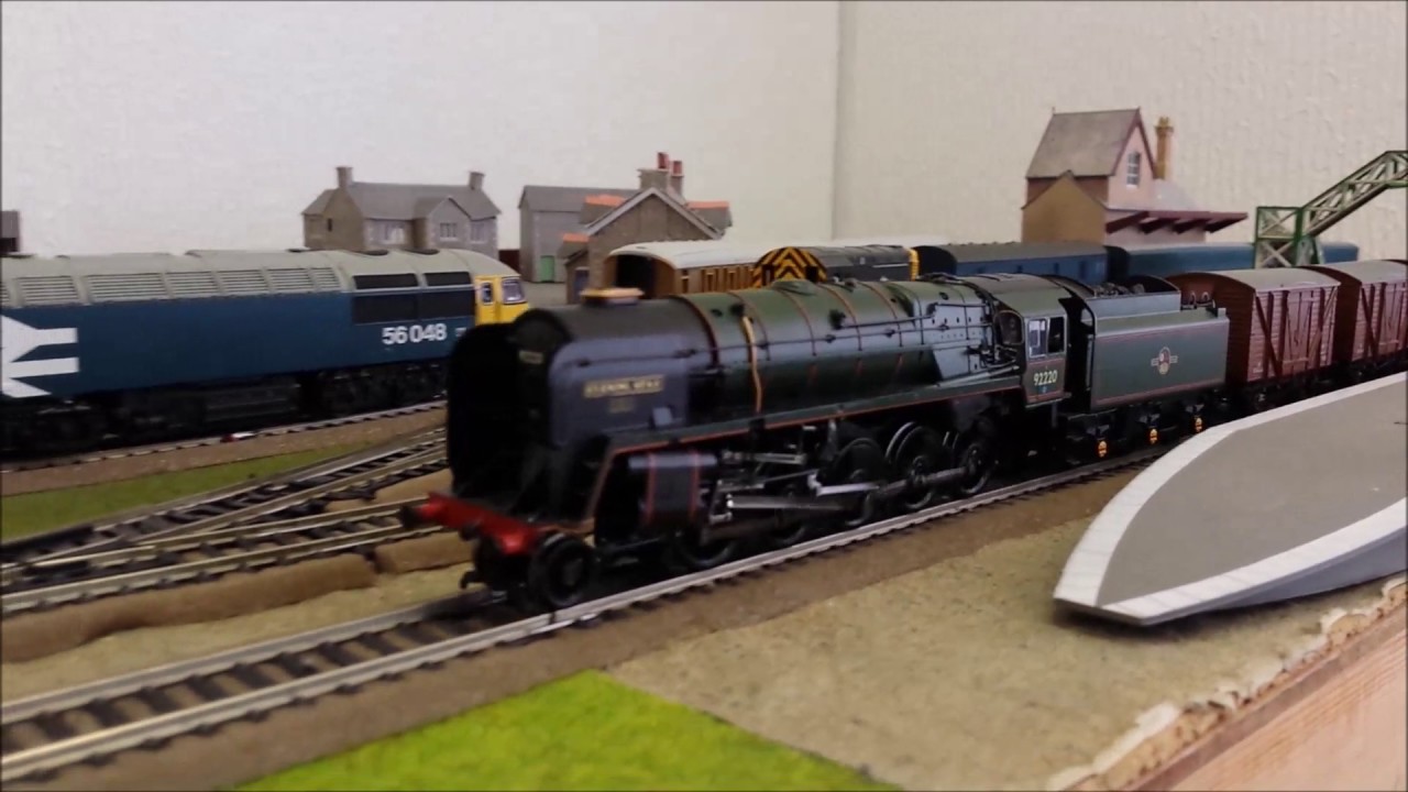 Bachmann 32-850 DCC Fitted BR Green Class 9F 2-10-0 'Evening Star lenz ...