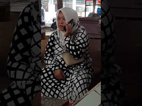 randa kesepian hencet becrek