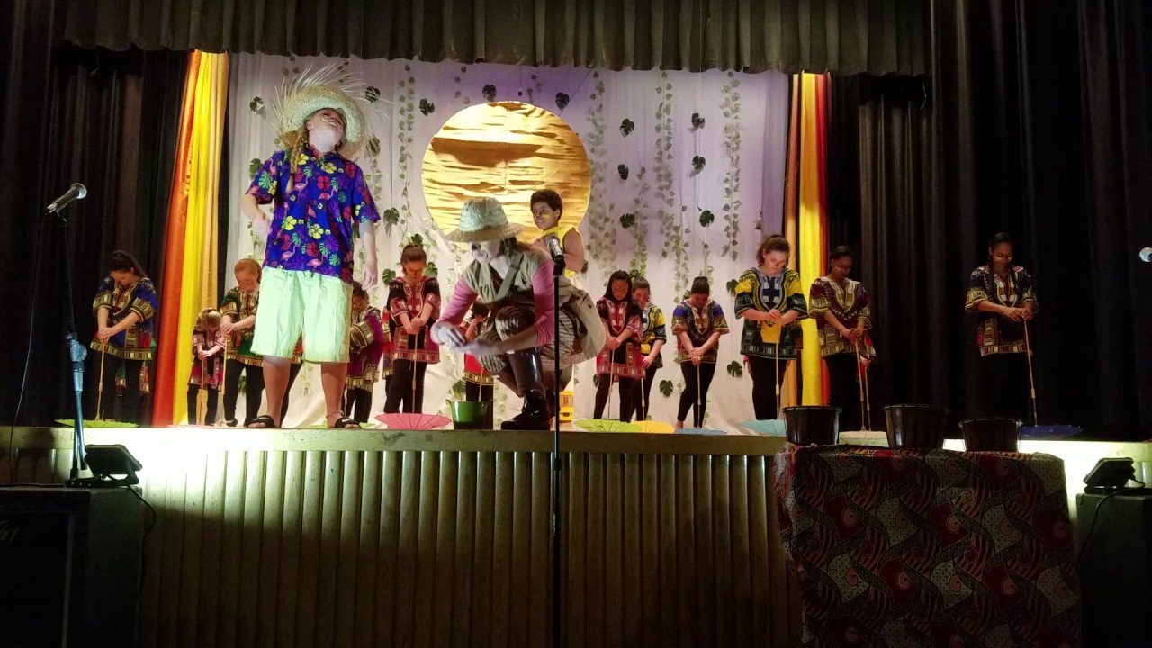 AMS LION KING JR - HAKUNA MATATA - YouTube