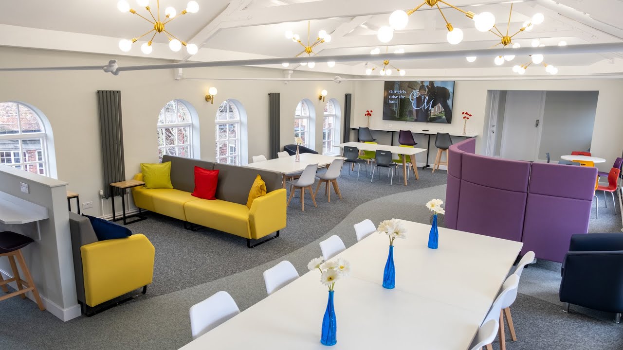 The 2022 Room - Sixth Form Workspace - YouTube