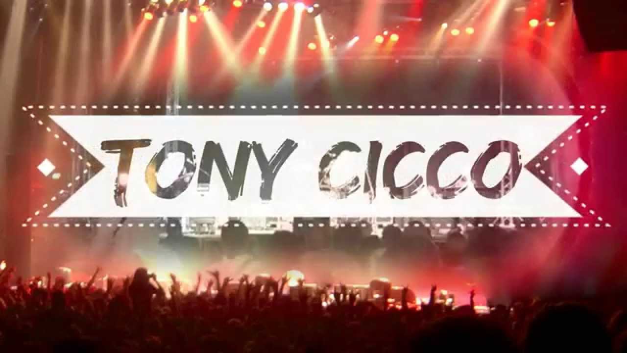 Tony Cicco & La Sua Formula 3 "Eppur Mi Son Scordato Di Te" - YouTube