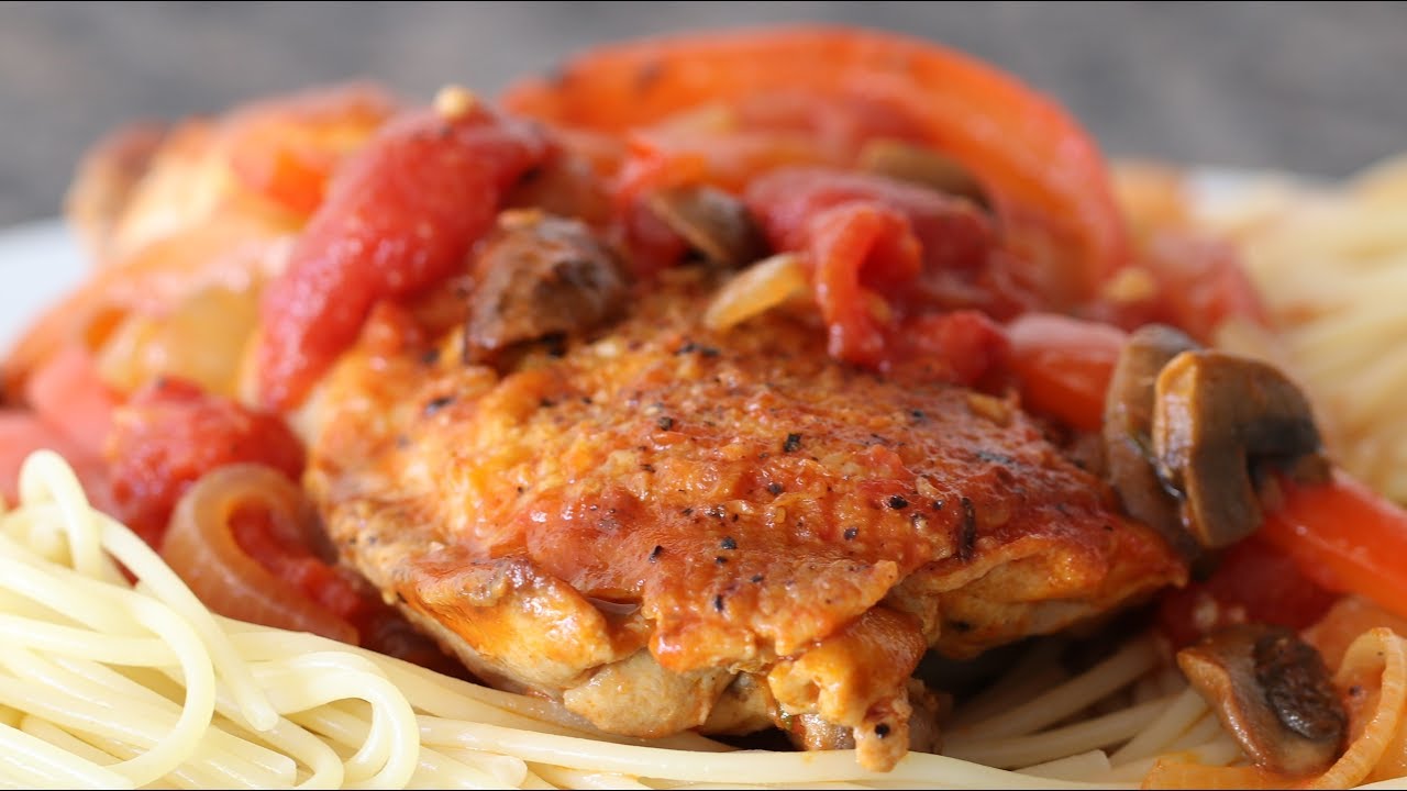 Chicken Cacciatore (Hunter Style Chicken) Easy Italian American Recipe ...