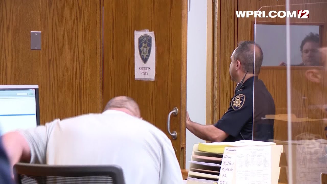VIDEO NOW: Luis Roman appears in court - YouTube