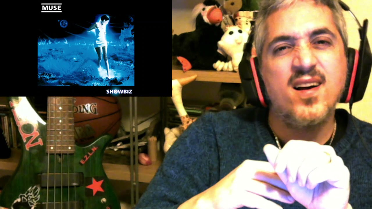 Muse Muscle Museum reaction Punk Rock Head singer bassist James Giacomo ...