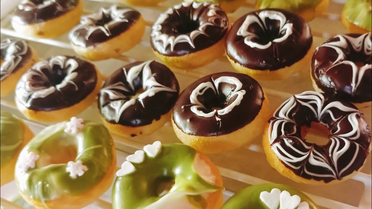 EASY mini donuts designing tutorial - YouTube