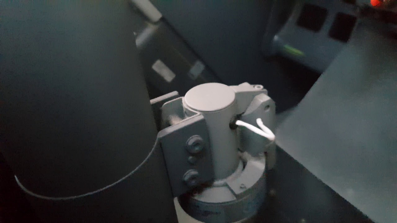 B737 Rudder pedals - YouTube