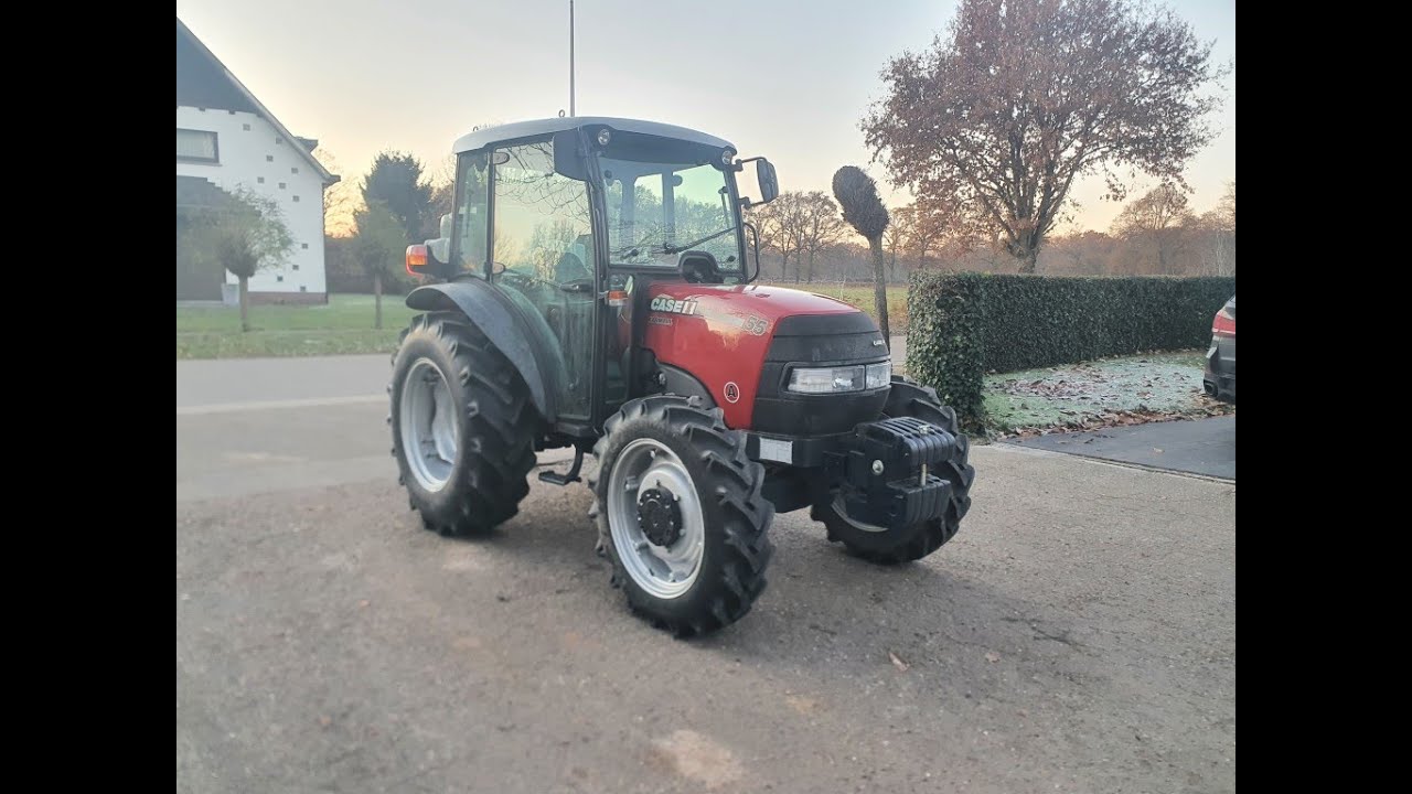 Case Farmall 55A - YouTube