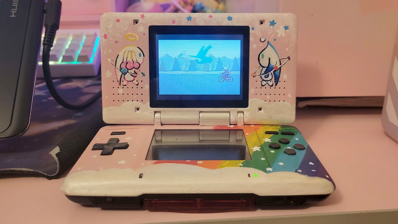 I Handpainted A Custom Nintendo DS! - YouTube