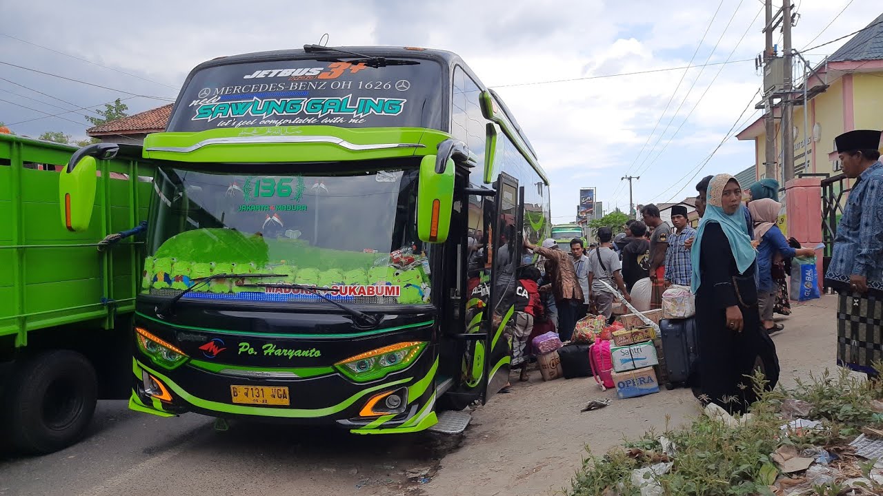 finish jam 4 trip Po. Haryanto 136 rute Sukabumi-Madura " part2 - YouTube
