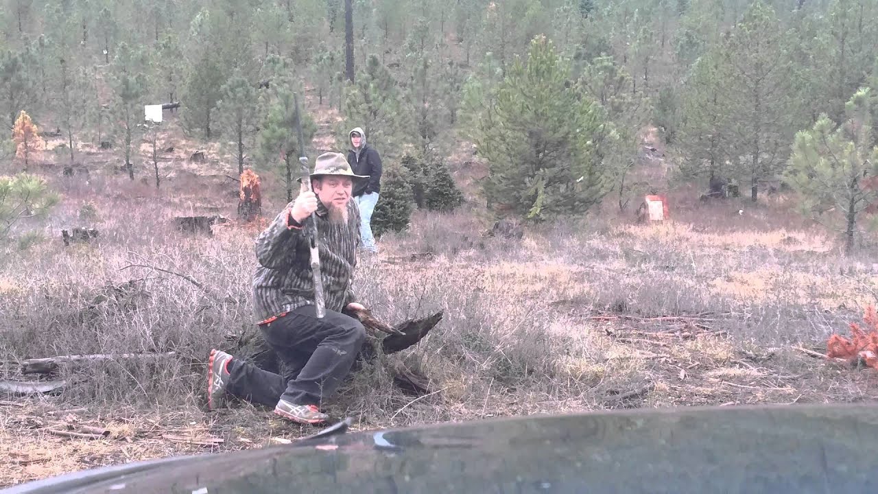 Hilarious reaction to tannerite - YouTube