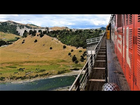 Rear facing view - Freight train - Mangaweka to Taihape - YouTube