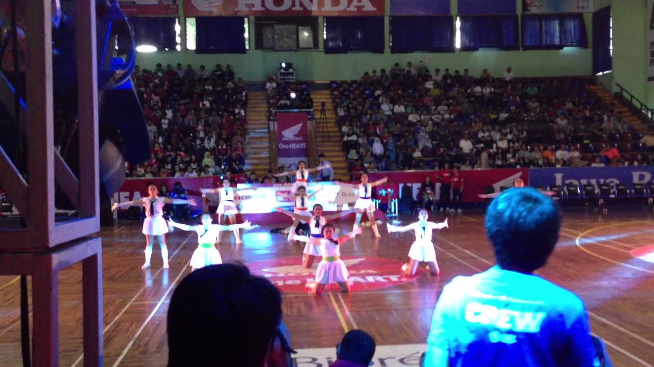 Dance SMA 77 Jakarta @final DBL - YouTube