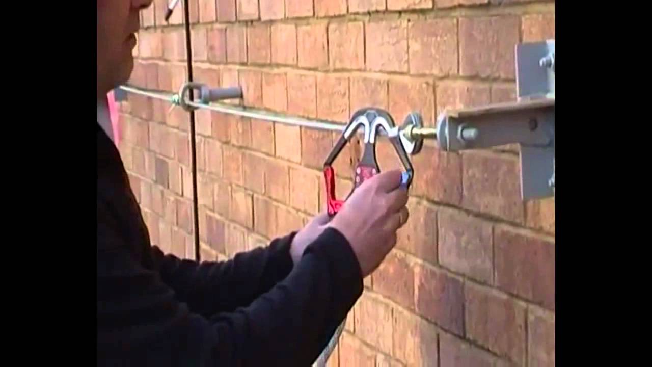 SmartSnap Belay Device RP420 - YouTube