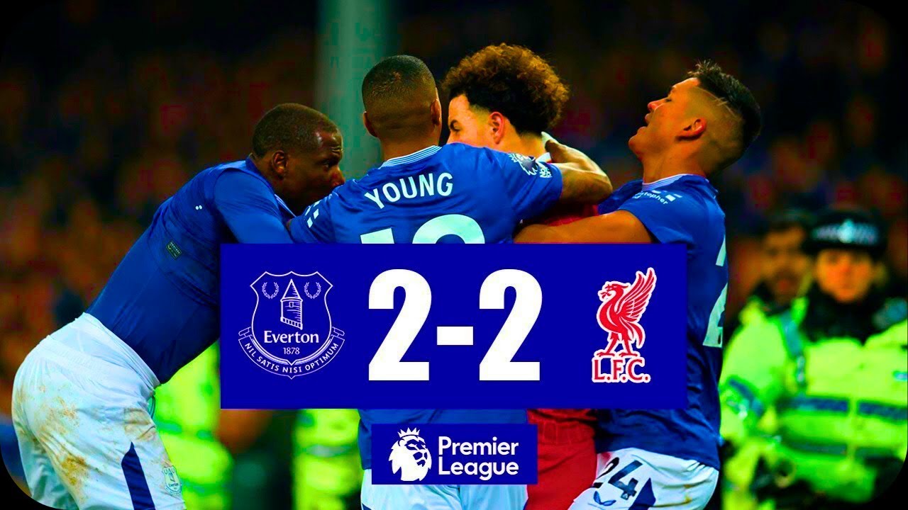 Abdoulaye Doucouré RED CARD | Everton vs Liverpool 2-2 Highlights ...