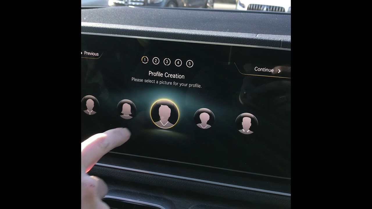 How to connect Mercedes me profile to your Mercedes - YouTube