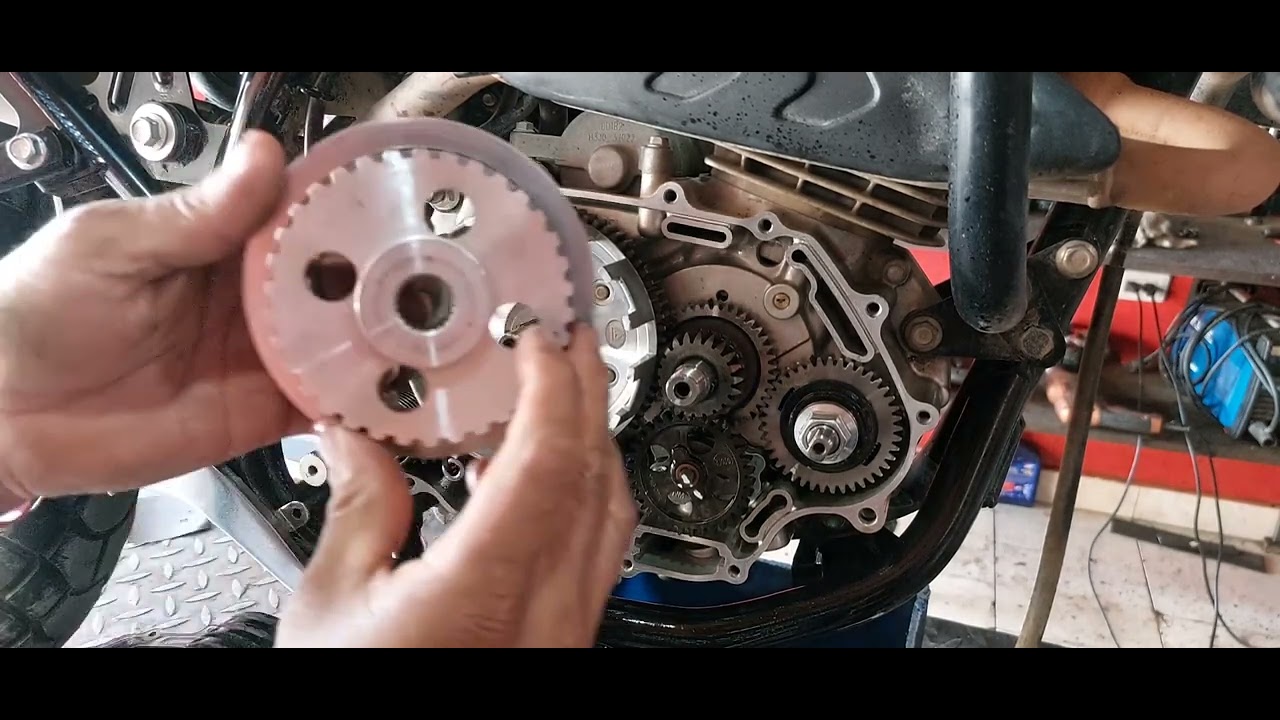 COMO SOLUCIONAR PROBLEMA DE CAMBIOS DR 150 - YouTube