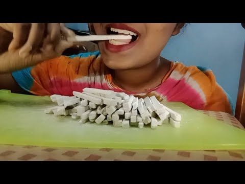 slate pencils eating video|| first try to swallow|| golden brand 😋 ...