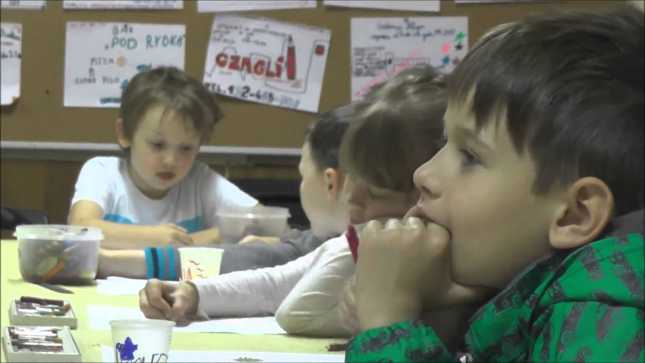 Wlaz w las. - YouTube