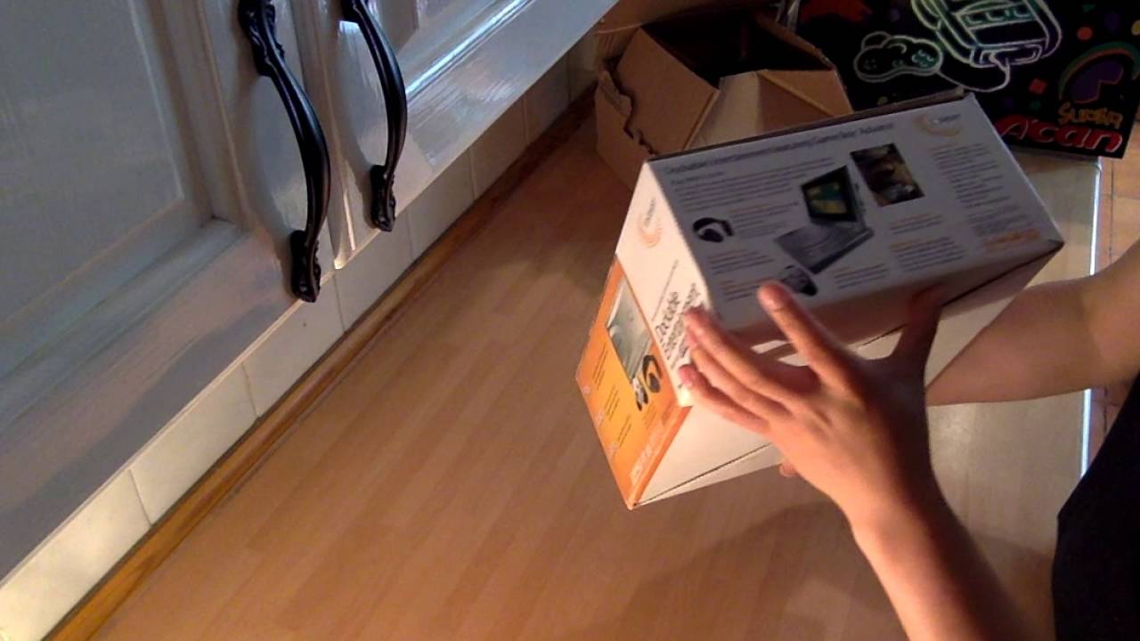 Unboxing Visteon Dockable Entertainment feat GameBoy Advance - YouTube