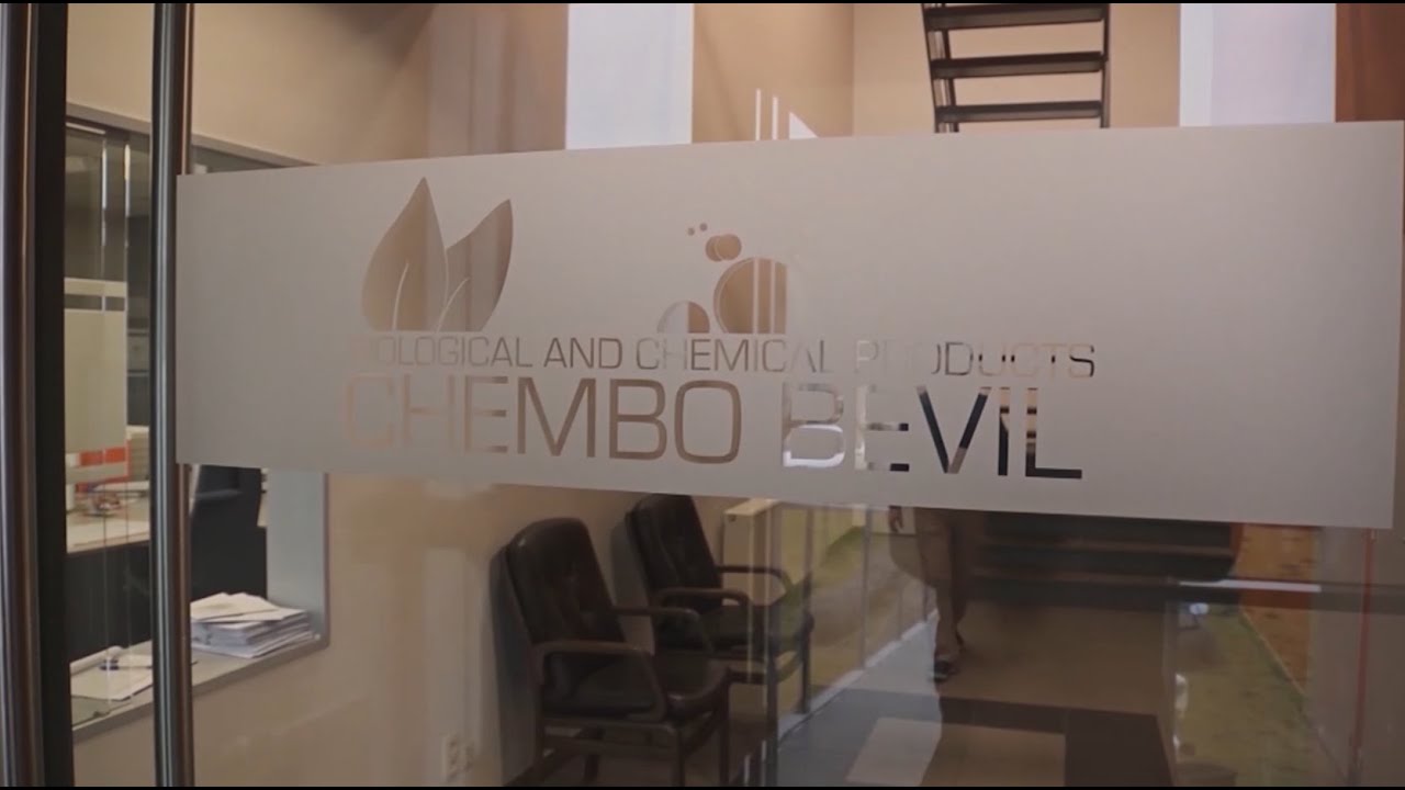 Chembo Bevil en quelques secondes - YouTube