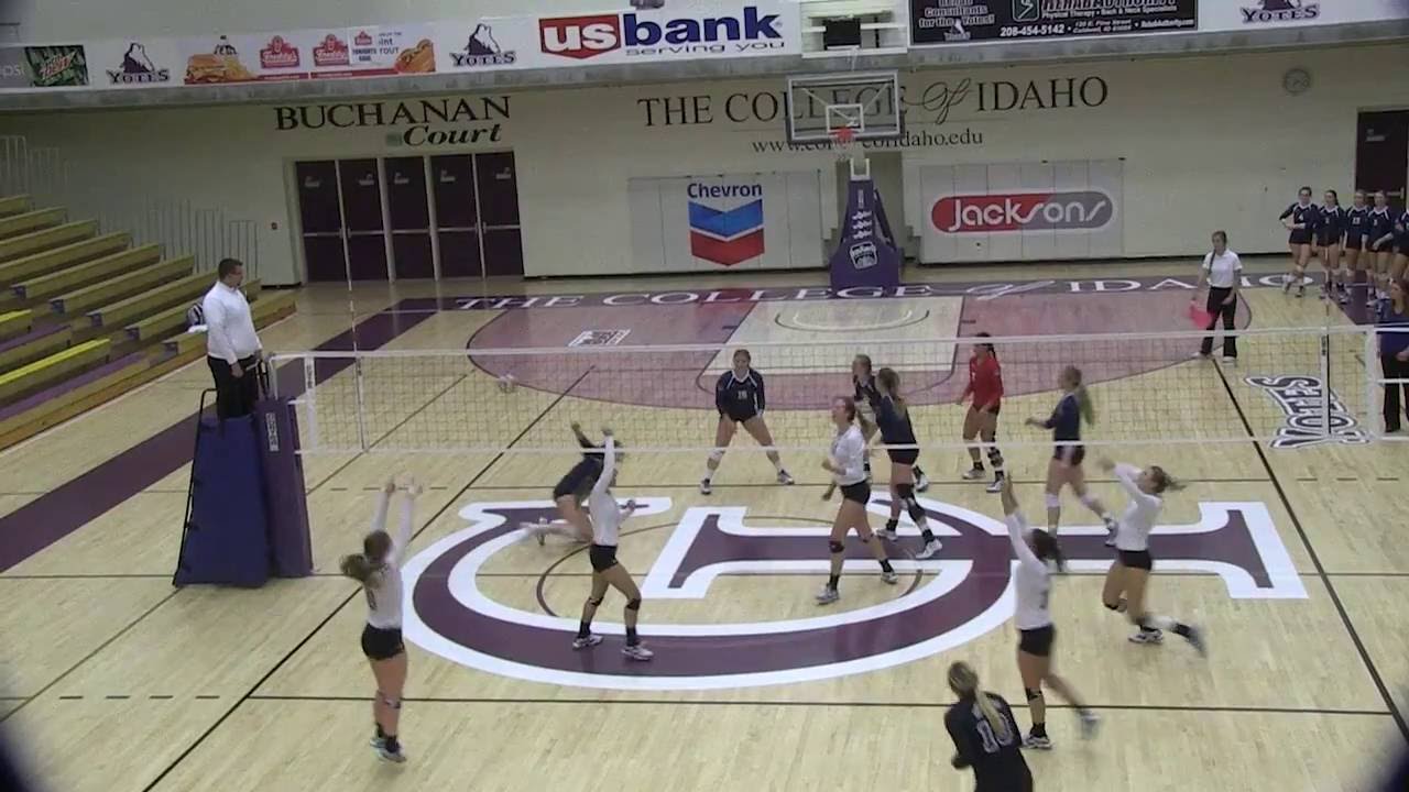 Volleyball - College of Idaho vs #6 Eastern Oregon - YouTube