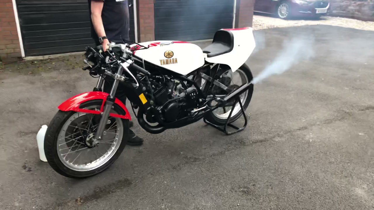 Yamaha Tz350 G start up after restoration - YouTube