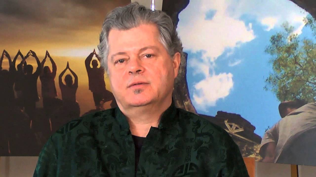 90 Seconds with Paul Austerlitz - YouTube