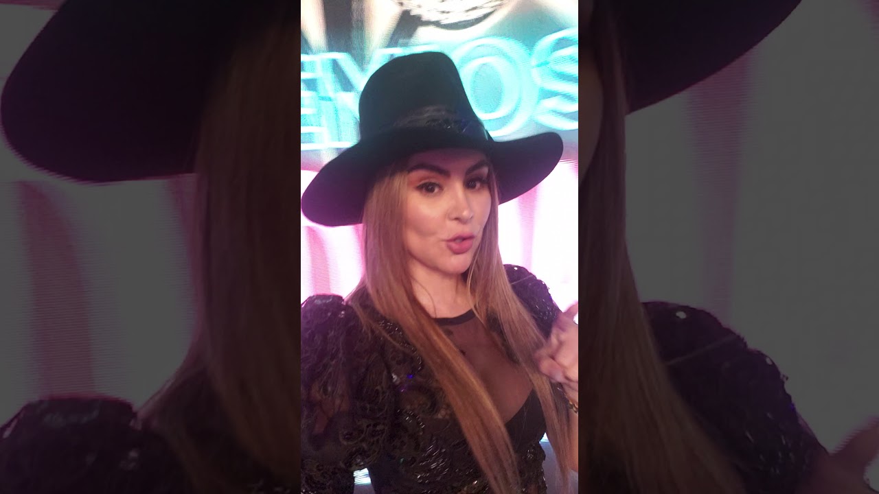 Premios Bandamax 2019 [Vicky Cortez] - YouTube