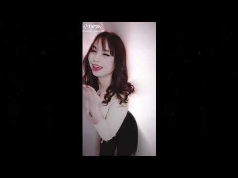 Tiktok Goyang Woah CHIKAKIKU Kompilasi | TITOK VIRAL