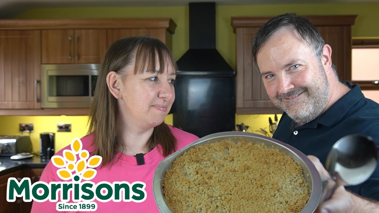 Morrisons Bramley Apple Crumble Food Review #morrisons - YouTube