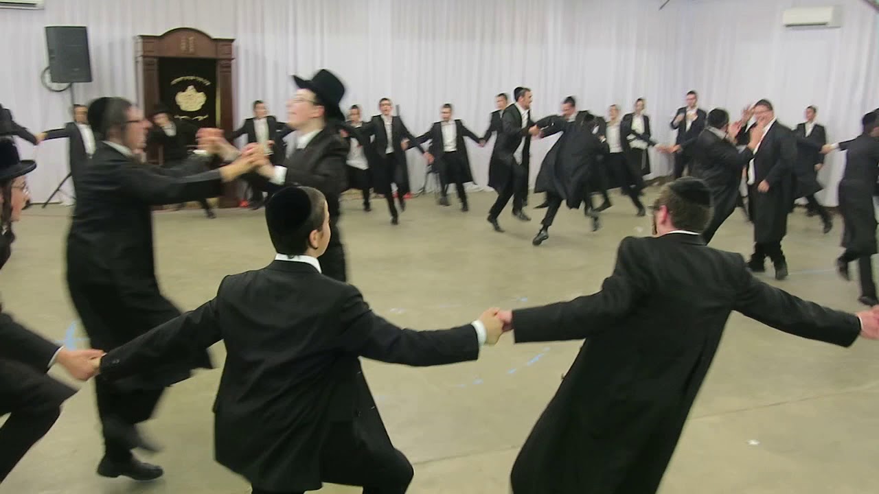 Boee B'Shalom - YouTube