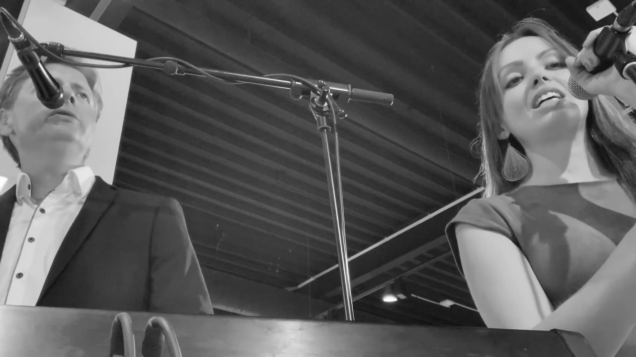 Judith Geissler & Robert Keller // Live-Snippet - YouTube