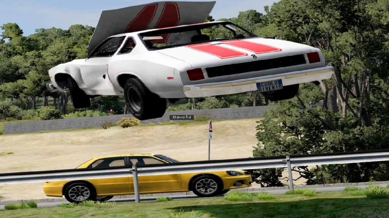 Chasing Players in BeamNG Multiplayer (BeamMP Mod) - YouTube