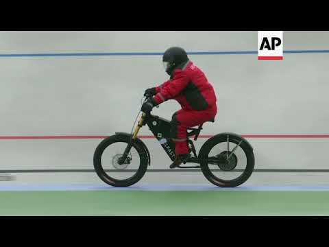 Ukraine e-bike sets world record - YouTube