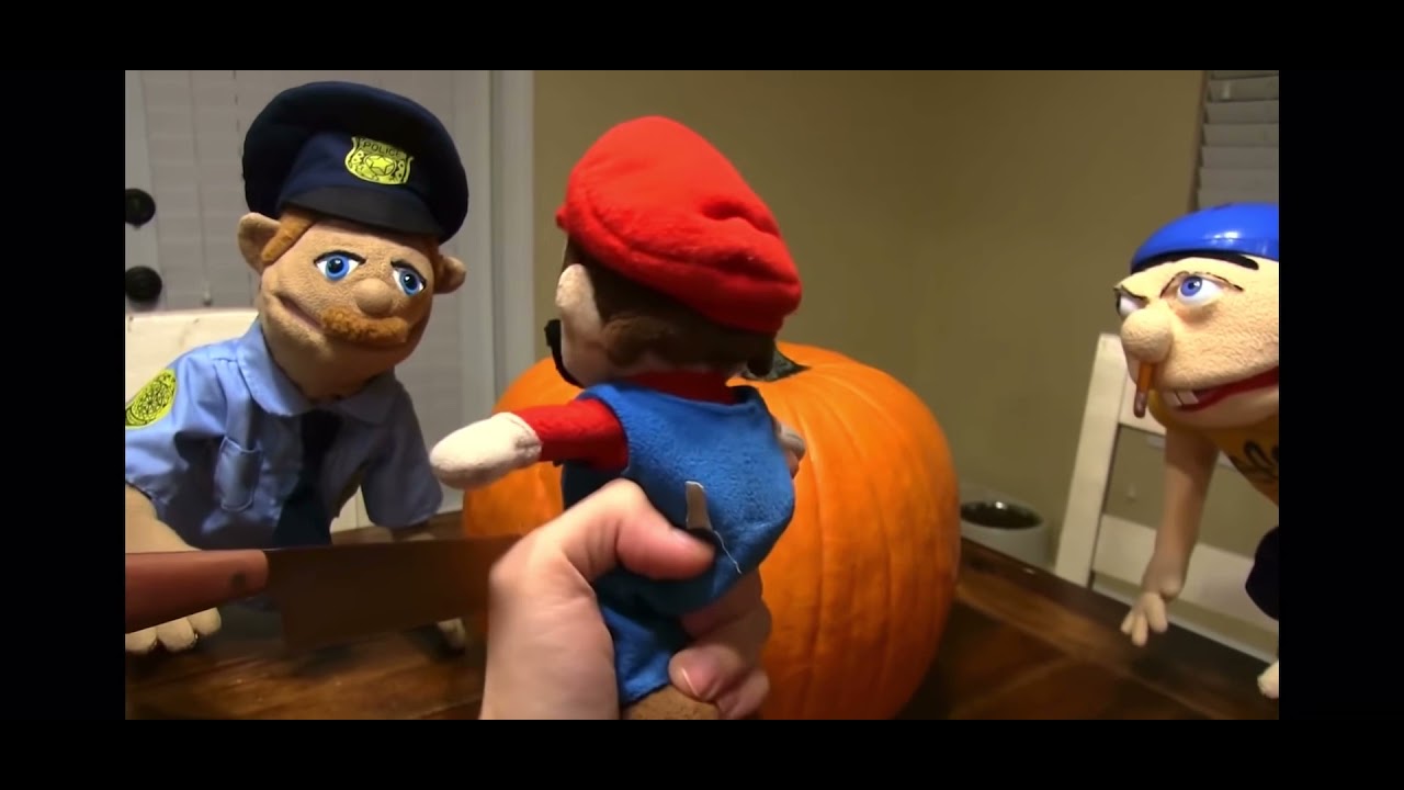 Sml movie the costume contest - YouTube