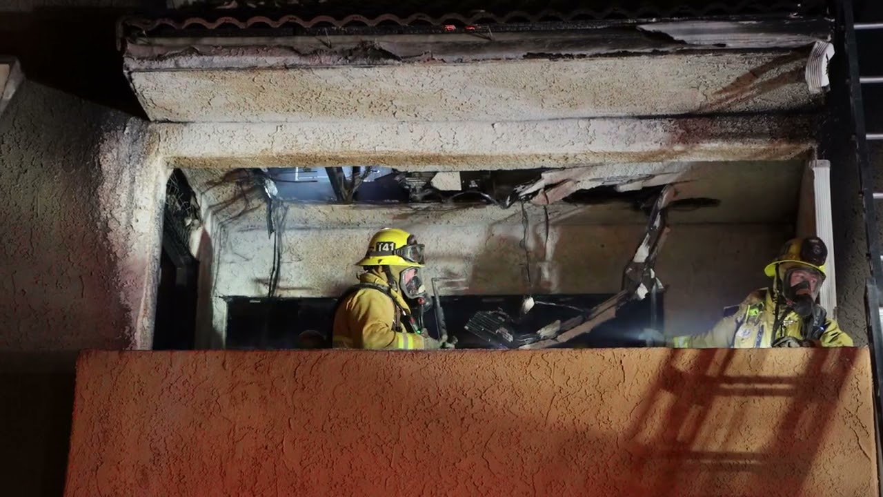 #MOORPARK 04-08-2022 The Ranch fire at 100 S Moorpark Ave - YouTube