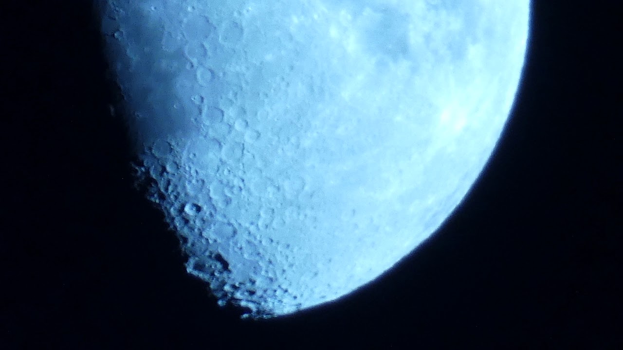 moon capture, stunning. - YouTube