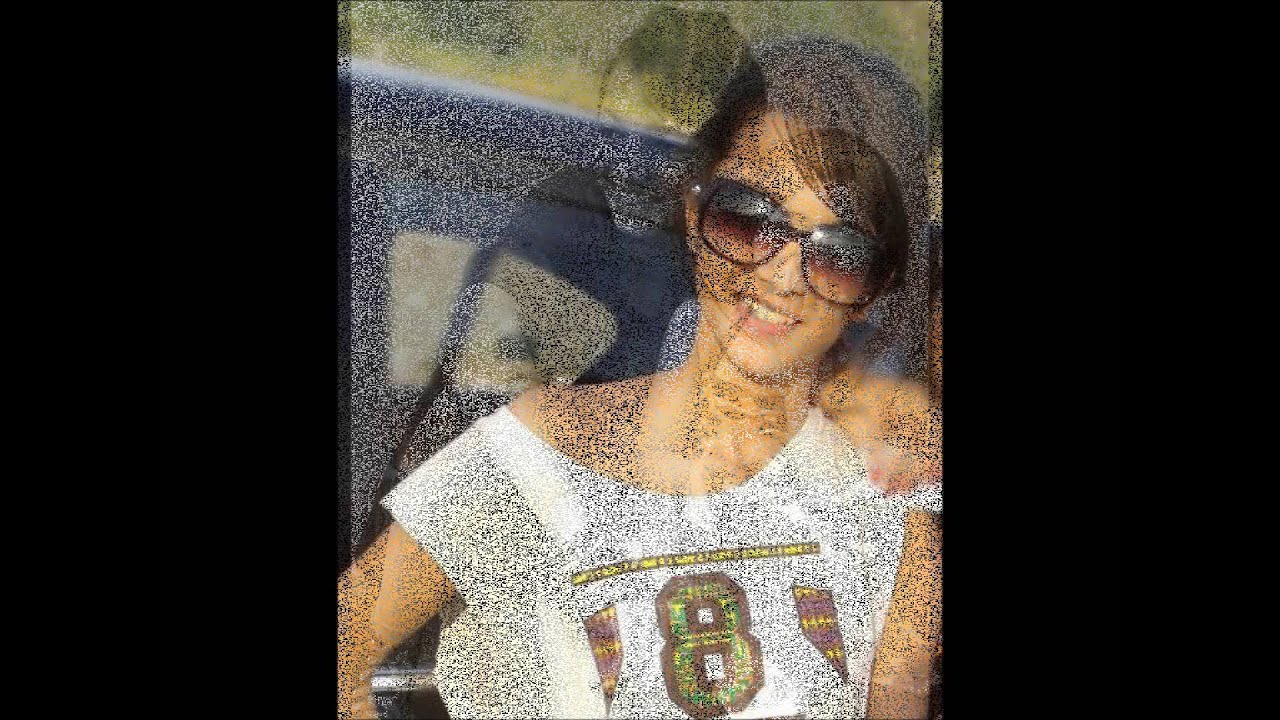 Barbie Rajput - Soniye heeriye feroz khan - YouTube