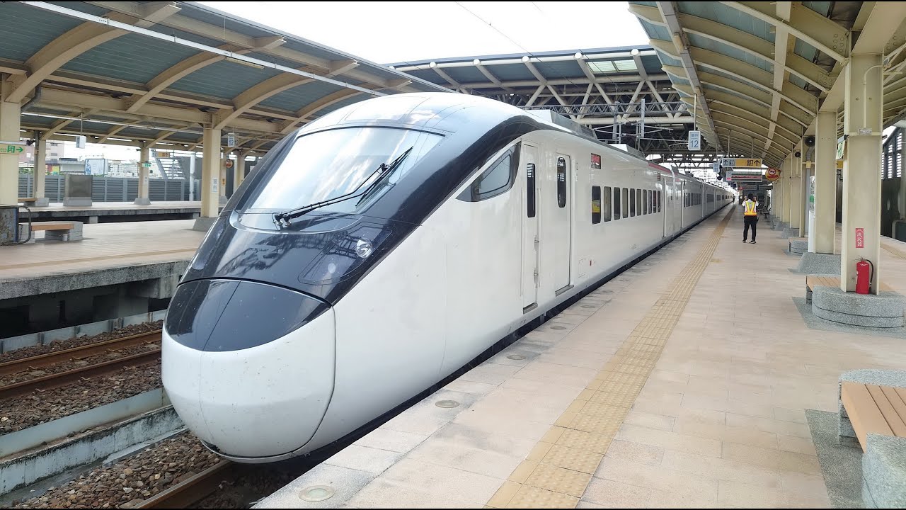 HITACHI EMU3000試運轉 潮州出站 - YouTube